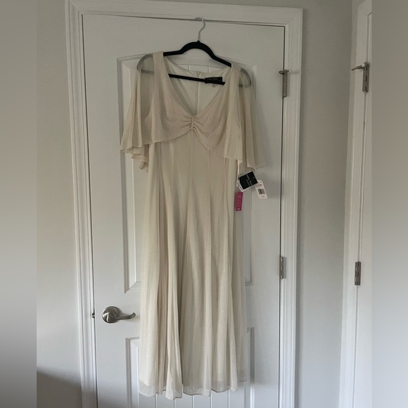 Gabby Skye | Dresses | Gabby Skye Occasion Dress | Poshmark